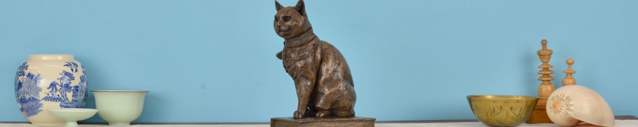 A Street Cat Named Bob Sculpture | Bronze Cat Statue | Cat Ornament