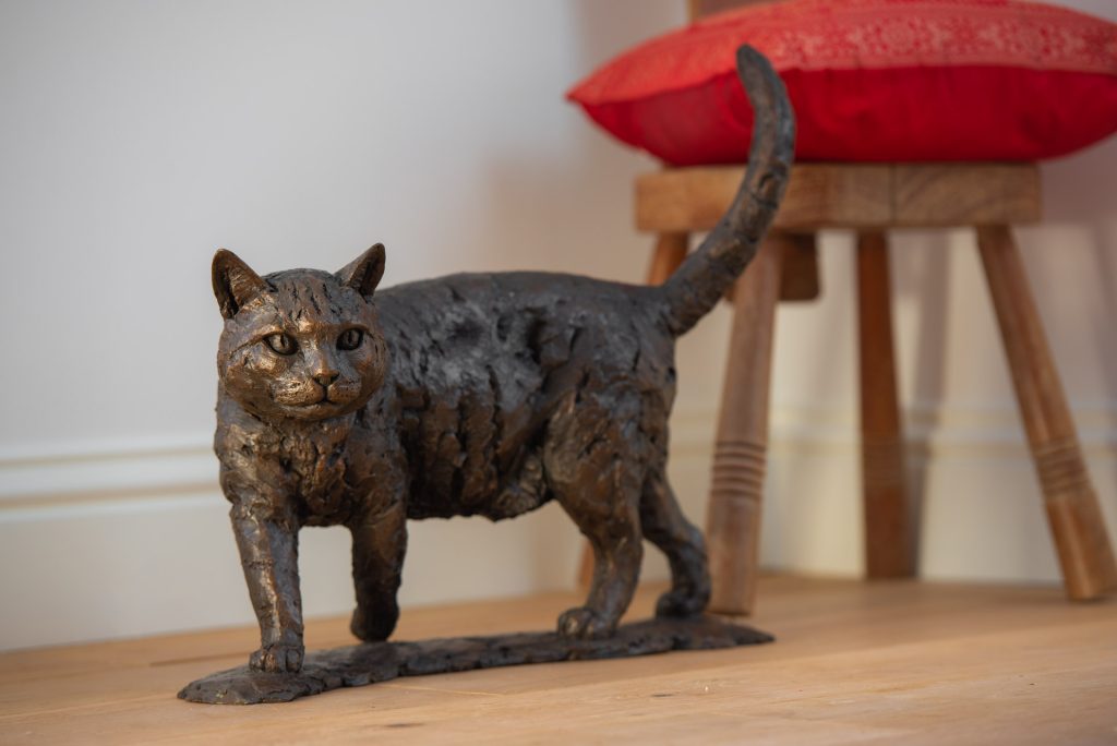 Walking Cat Sculpture | Bronze Cat Statue | Cat Ornament