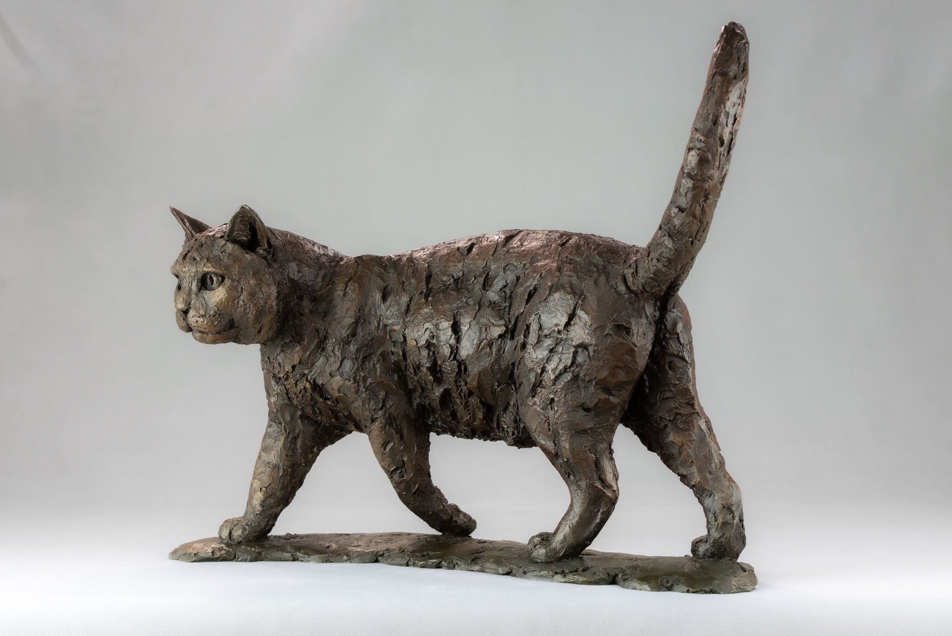 Walking Cat Sculpture | Bronze Cat Statue | Cat Ornament